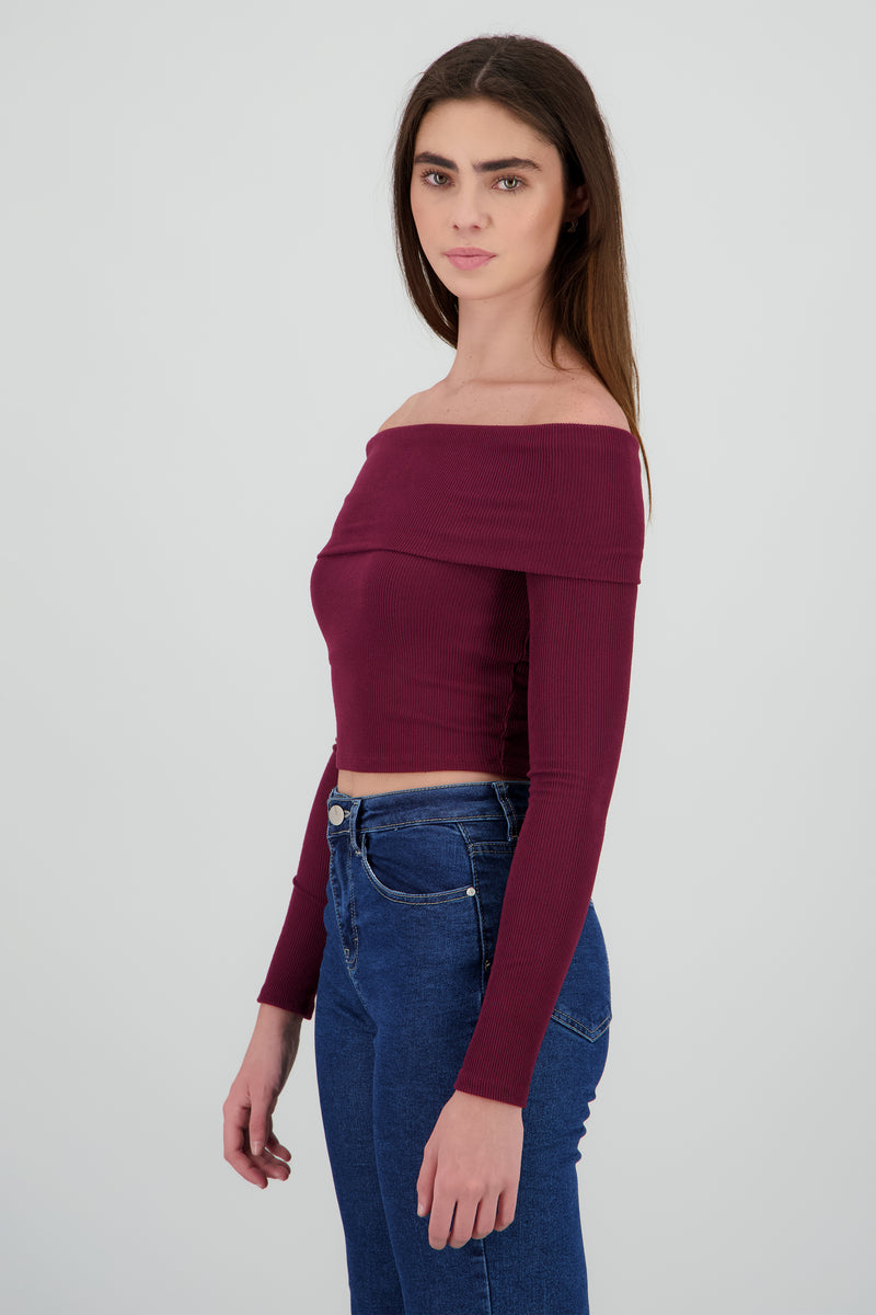 Top off shoulder manga larga rib