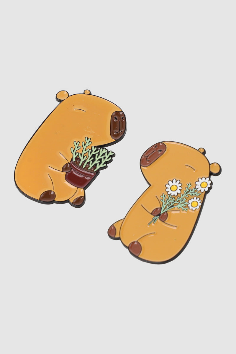 Set 2 pines capibara enamorado