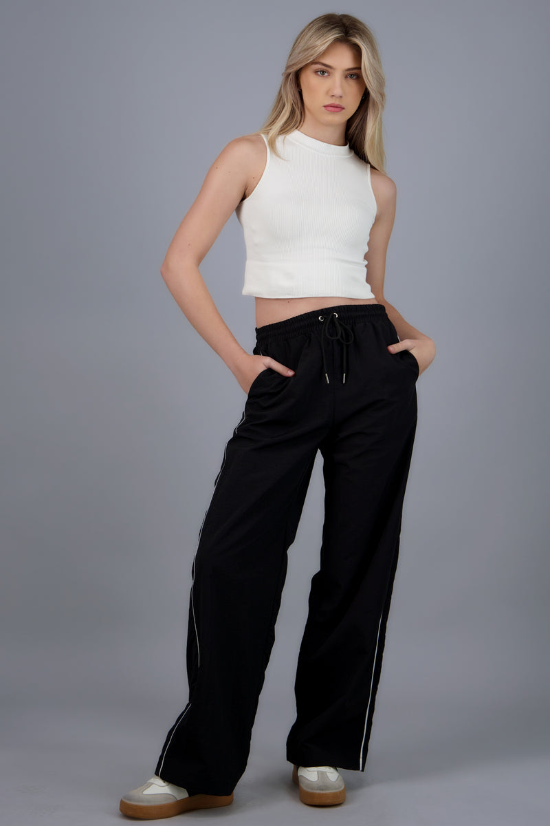 Pantalon wide leg detalle contraste